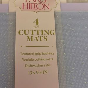 Paris Hilton | Kitchen | Paris Hilton Kitchen Cutting Mats | Poshmark